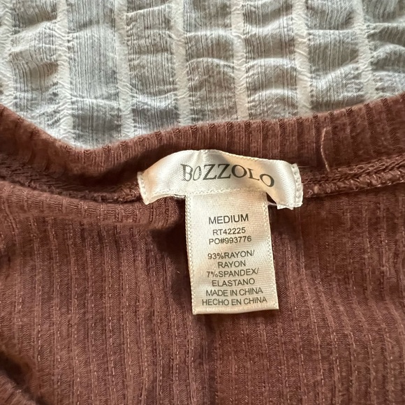 Bozzolo | Tops | Bozzolo Ribbed Short Sleeve Crop Top | Poshmark